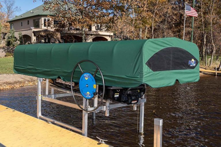 Vertical Boat Lifts - Jensen Akins Docks & Lifts